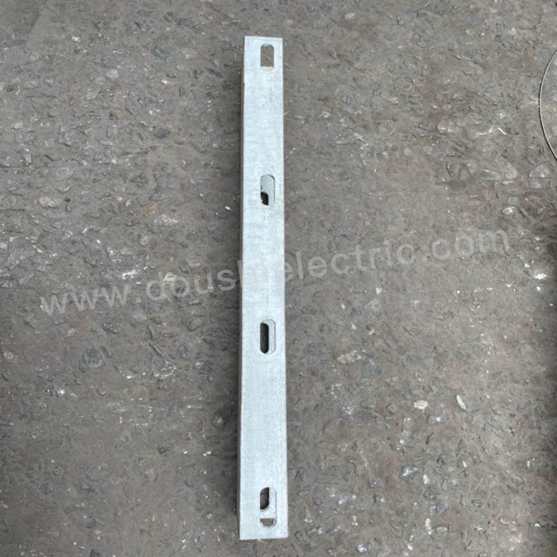 Best Steel Cross Arm Hot dip galvanized Steel U Channel Cross arm for ...